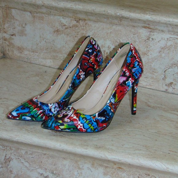 Anne Michelle | Shoes | Anne Michelle Graffiti Pointy Toe Pumps Womans ...